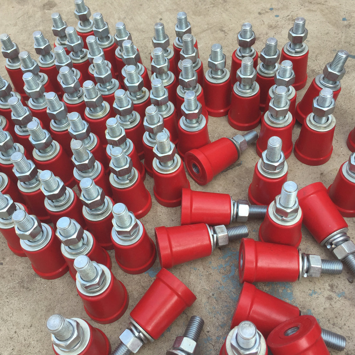 DMC BUS BAR SUPPORT INSULATORS – Machinery & Spareparts Centre